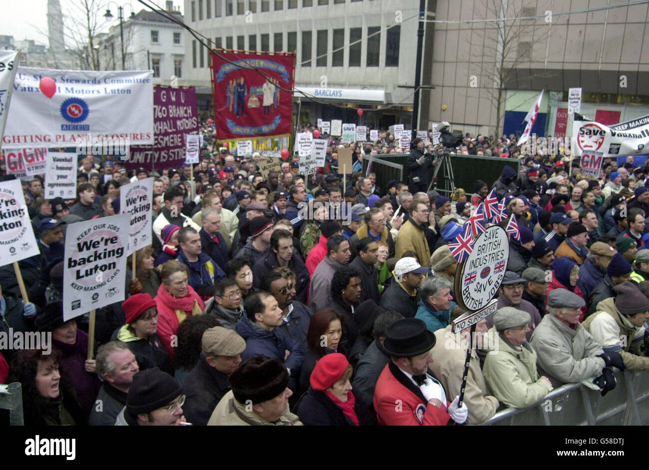 Industry protest crowd placard hi-res stock photography and images - Alamy