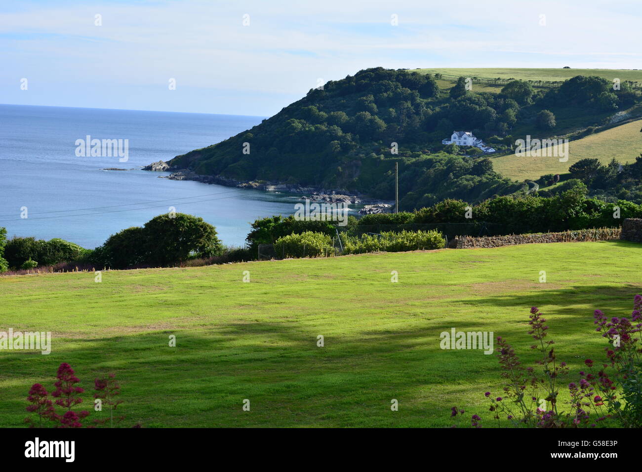 Talland bay beach hi-res stock photography and images - Alamy