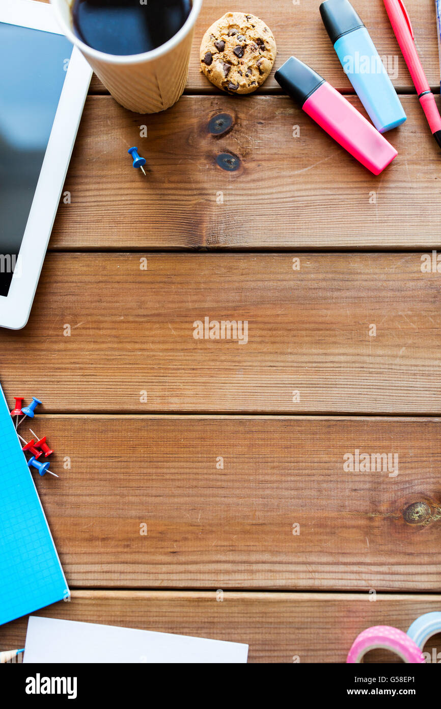 Stationery tablet hi-res stock photography and images - Alamy