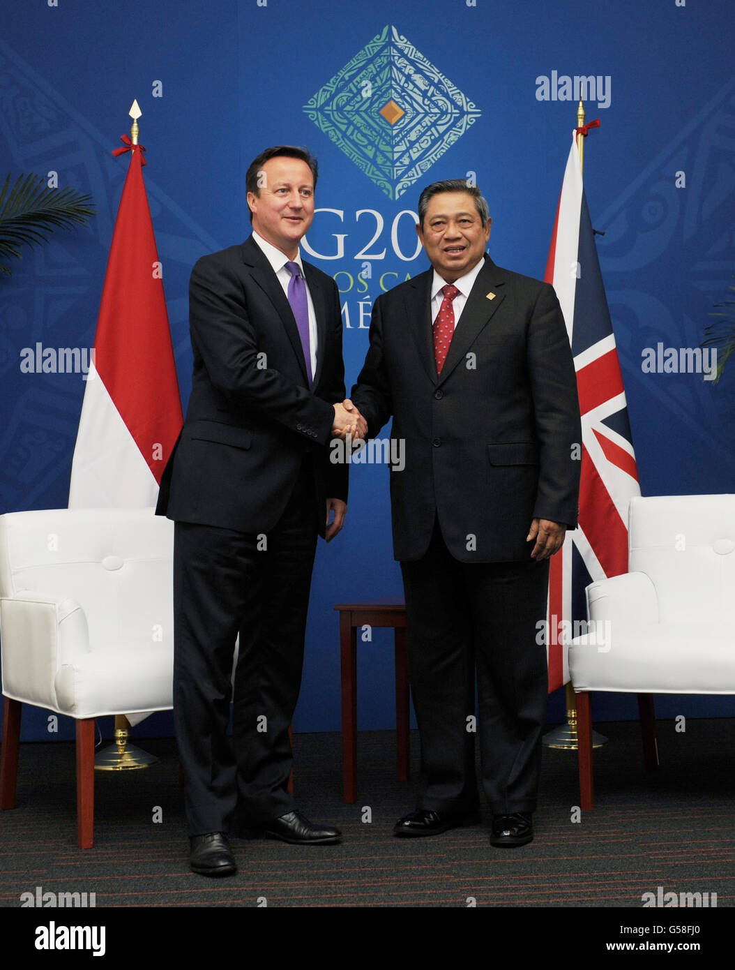 Prime Minister David Cameron meets with Indonesian President Susilo ...