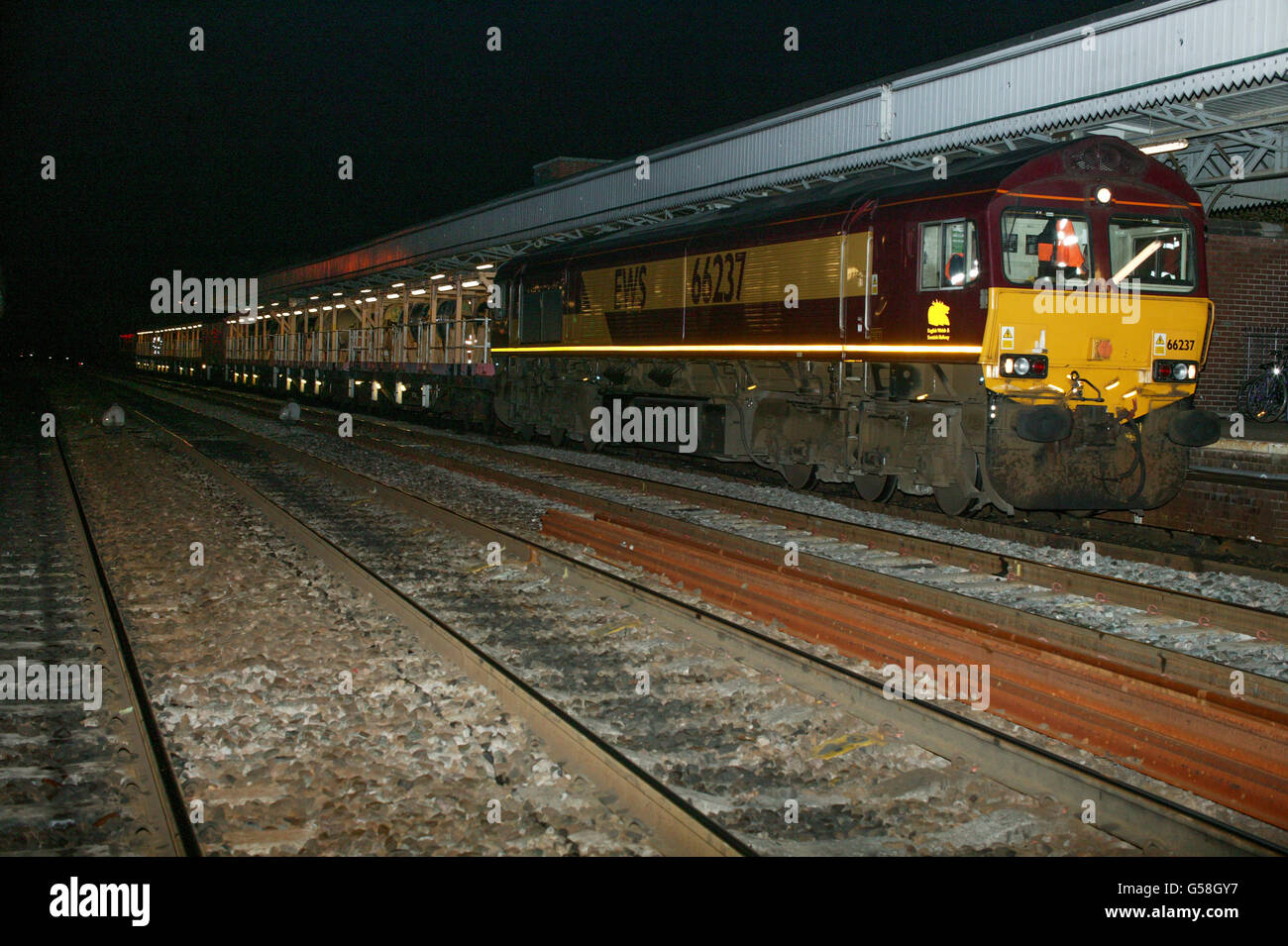 Cable laying train at Fenny Compton during the re signalling of the ...