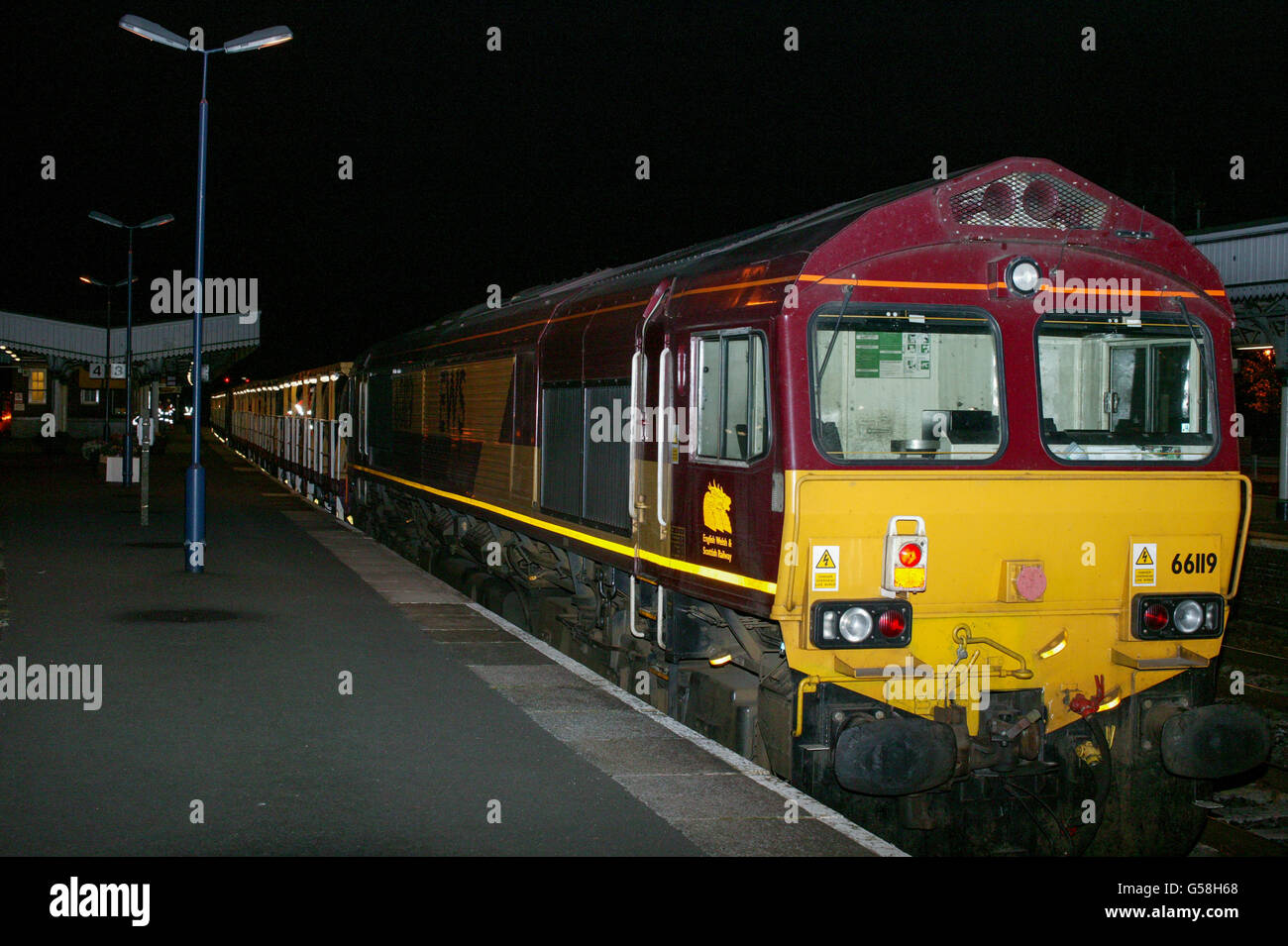Cable laying train at Fenny Compton during the re signalling of the ...