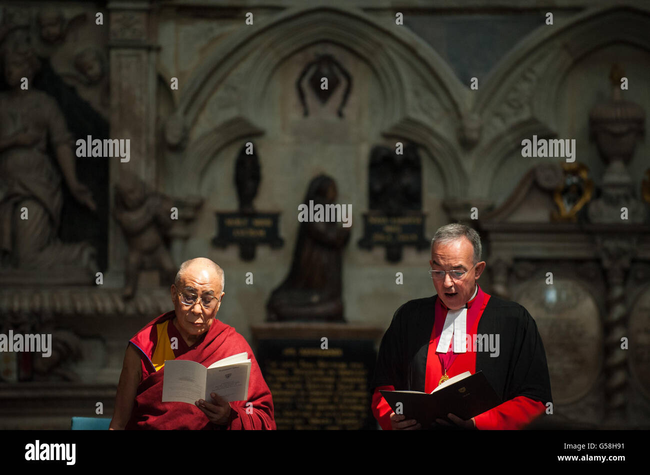 The Dalai Lama and Dean of Westminster Dr John Hall during a service ...