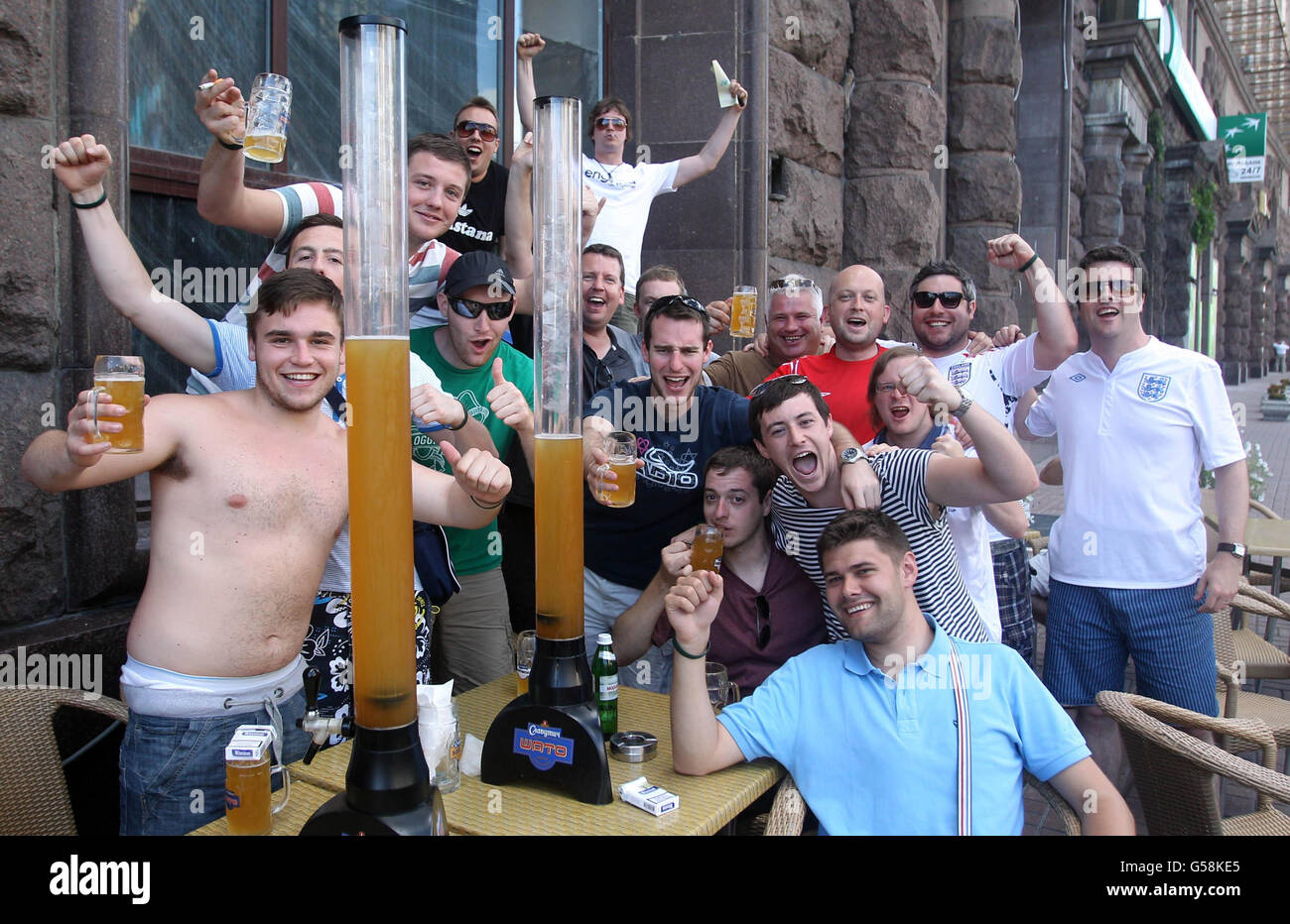 England football fans beer hi-res stock photography and images - Alamy