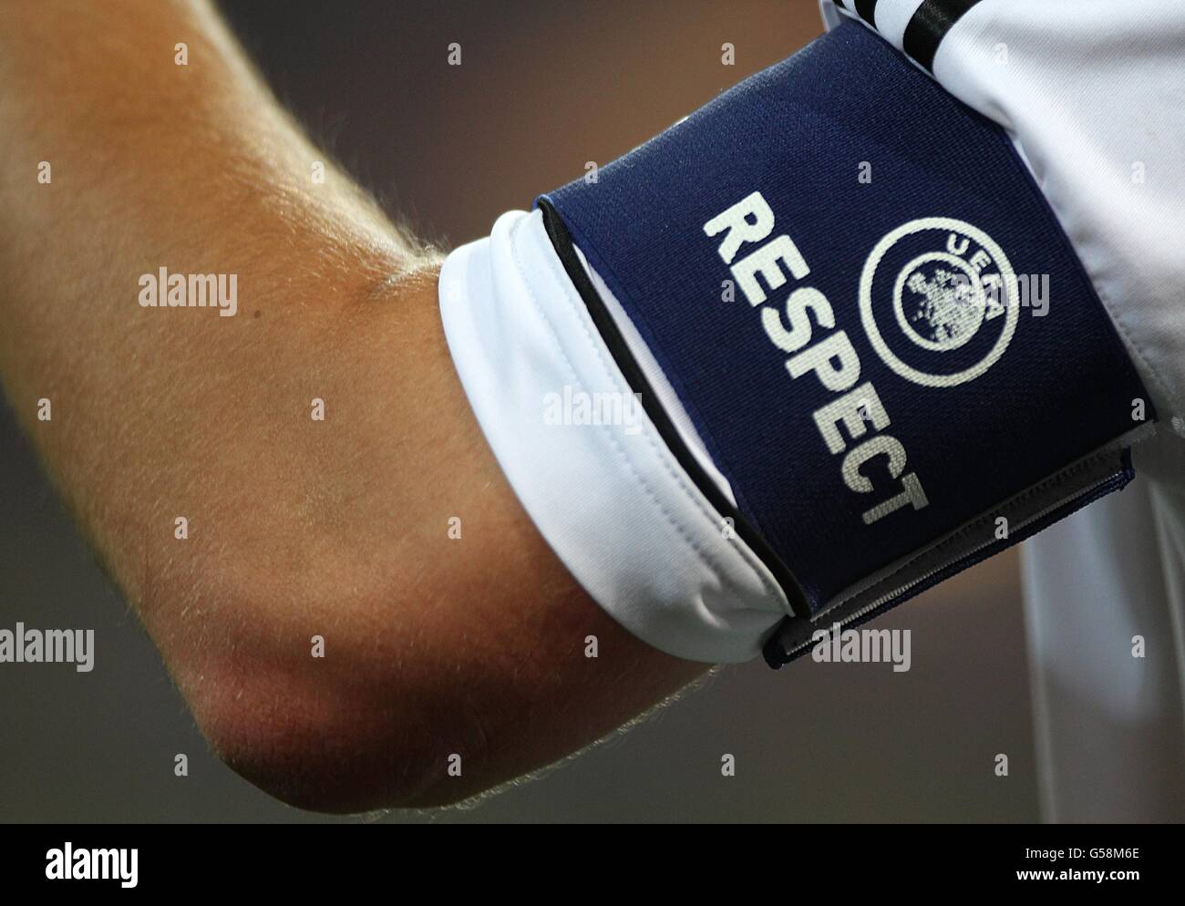 Uefa respect logo hi-res stock photography and images - Alamy