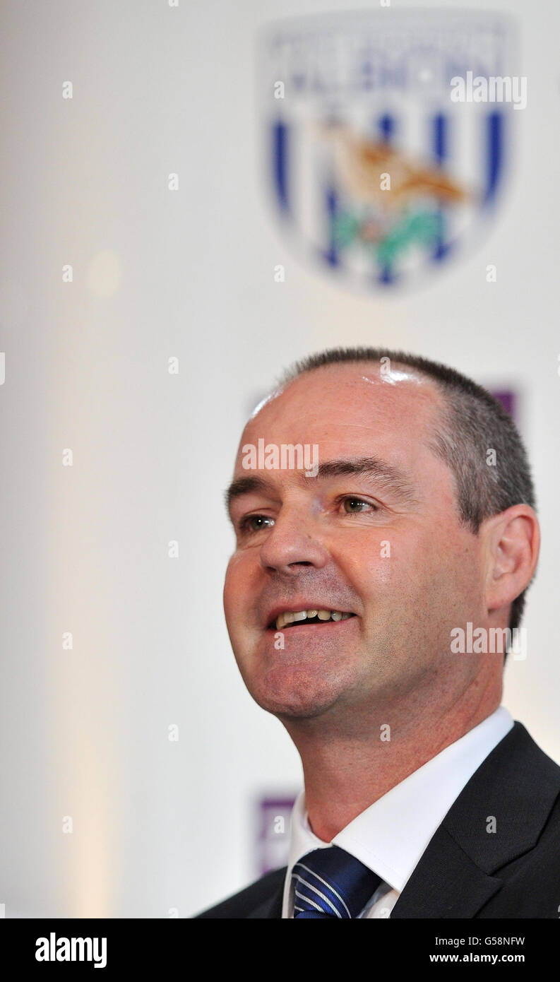 Steve clarke press conference hi-res stock photography and images - Alamy