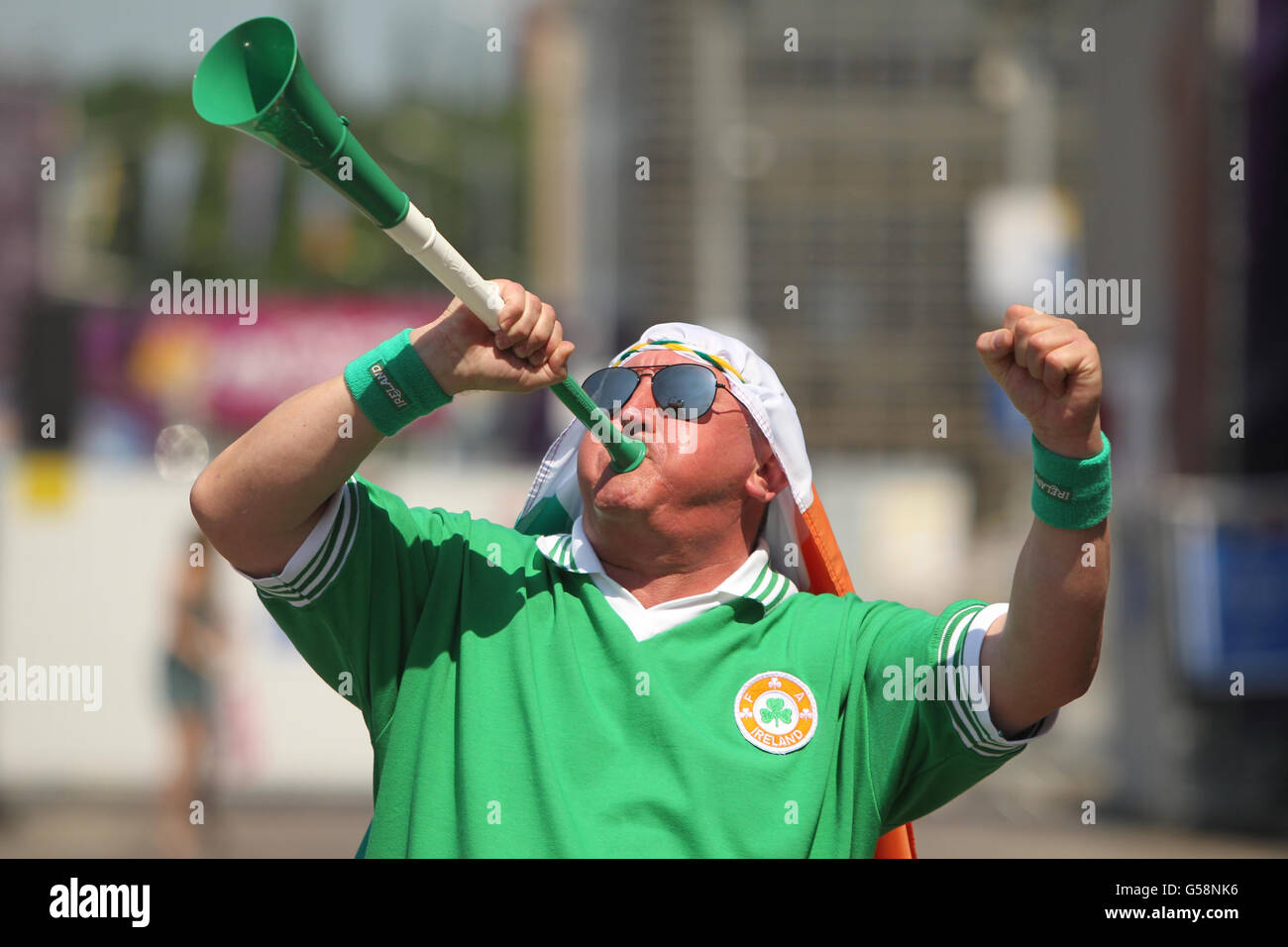 Football fans ireland italy hi-res stock photography and images - Alamy