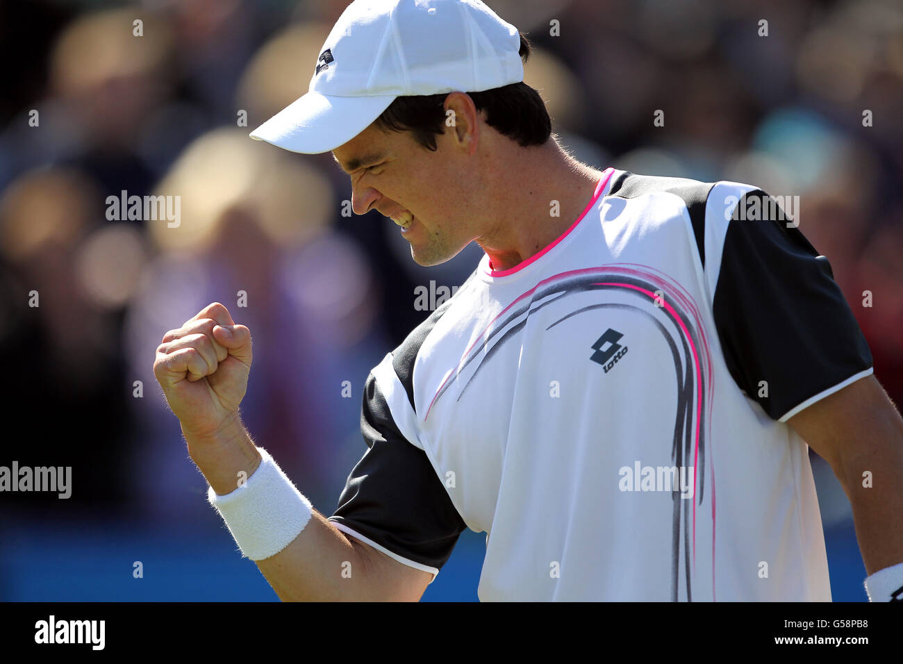 Great Britain's Jamie Baker celebrates victory over the USA's Donald ...