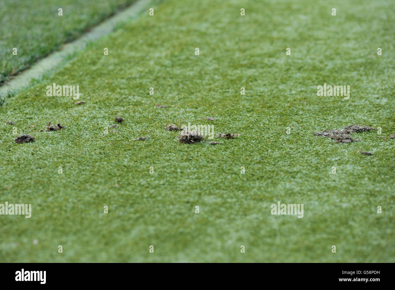 Divots grass hi-res stock photography and images - Alamy