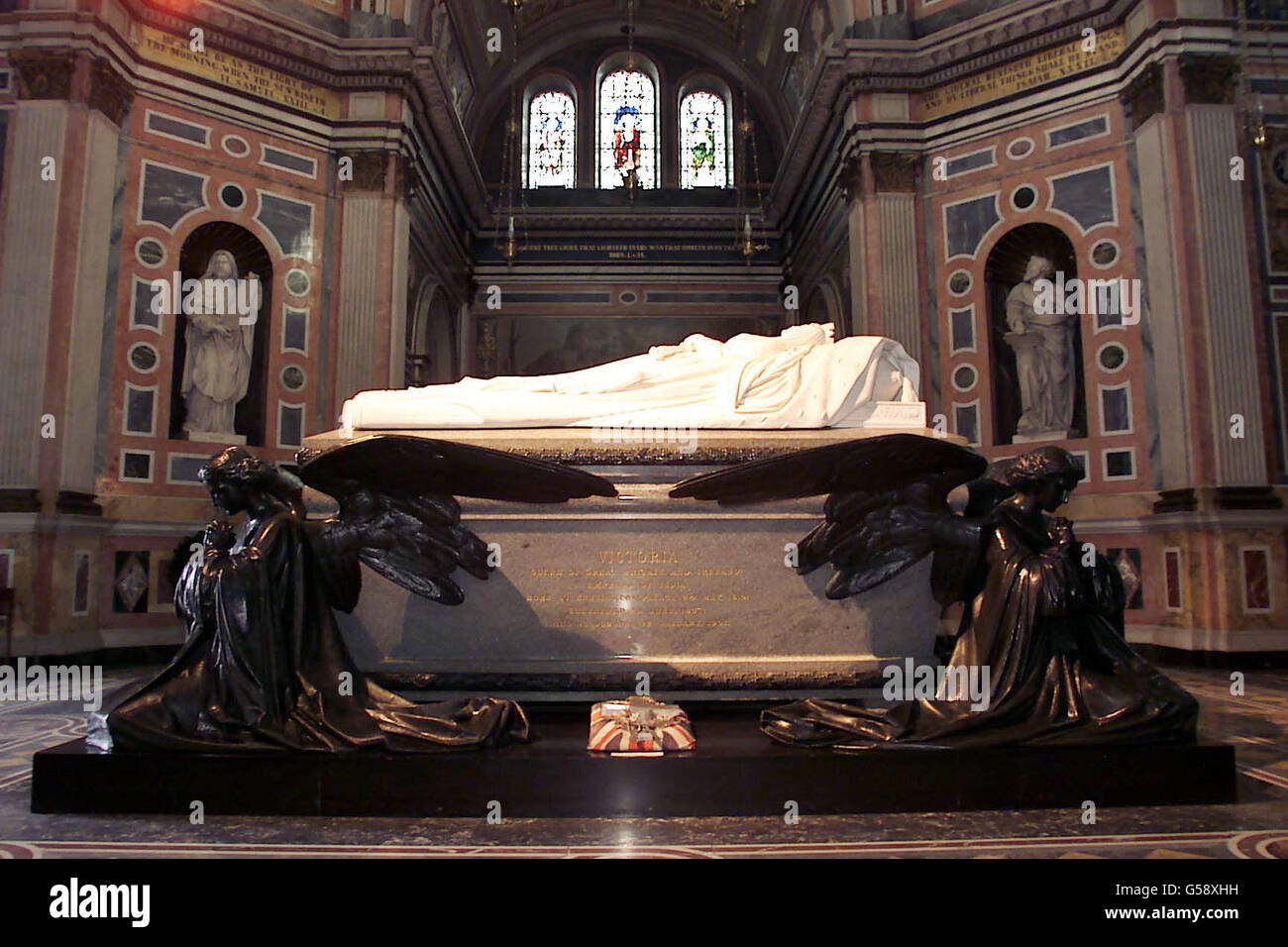 Frogmore Mausoleum High Resolution Stock Photography and Images - Alamy