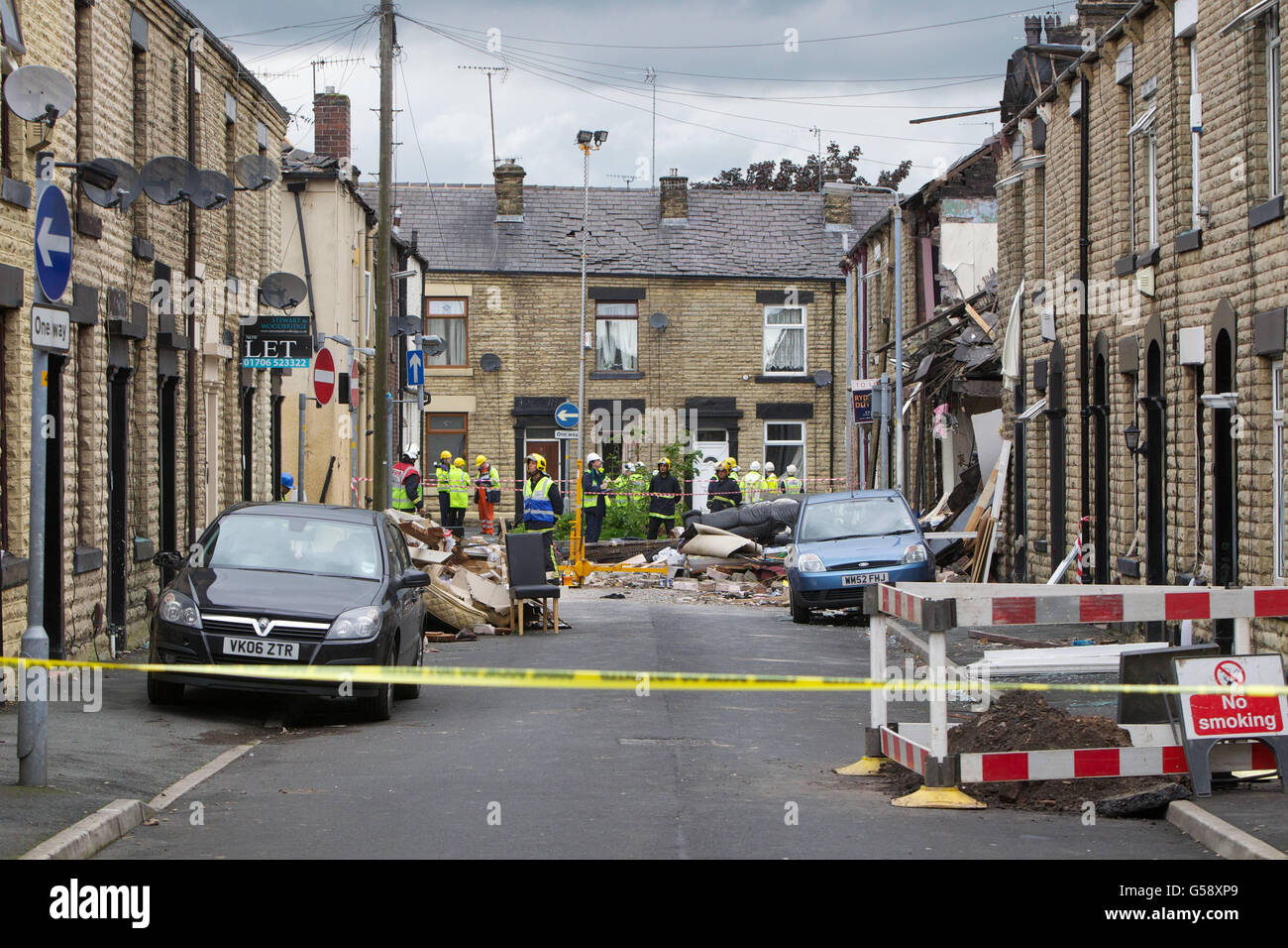 Gas workers scene explosion hi-res stock photography and images - Alamy