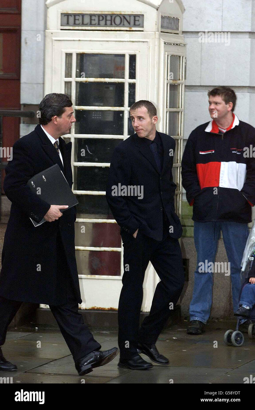 Footballer Bowyer arrives in court Stock Photo - Alamy