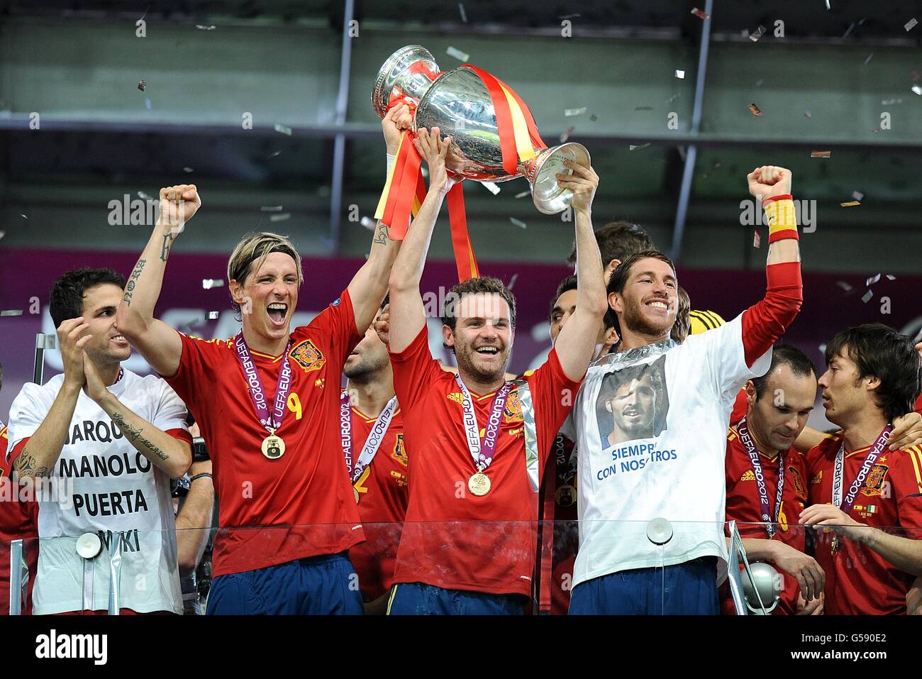 Sergio ramos spain trophy hi-res stock photography and images - Alamy