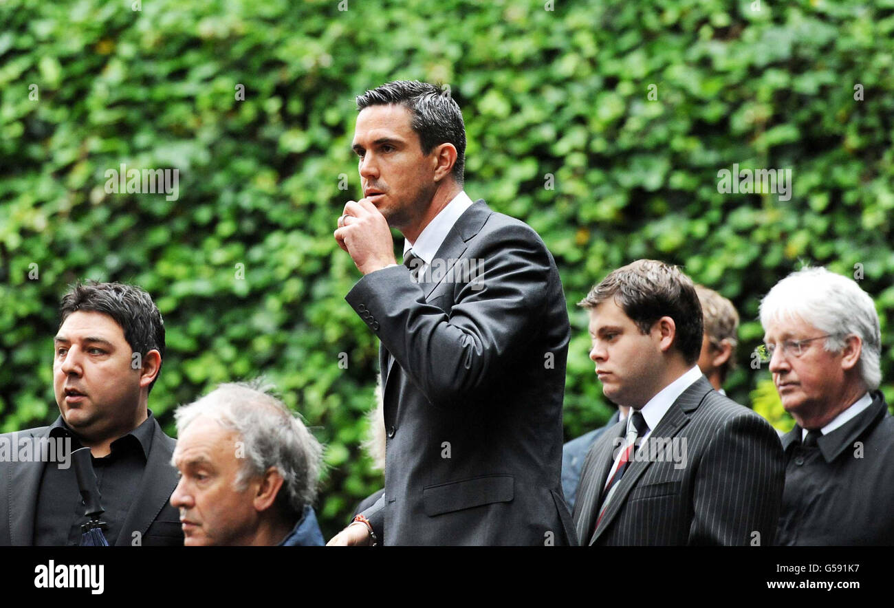 Kevin Pietersen arrives for the funeral of Tom Maynard at Llandaff ...