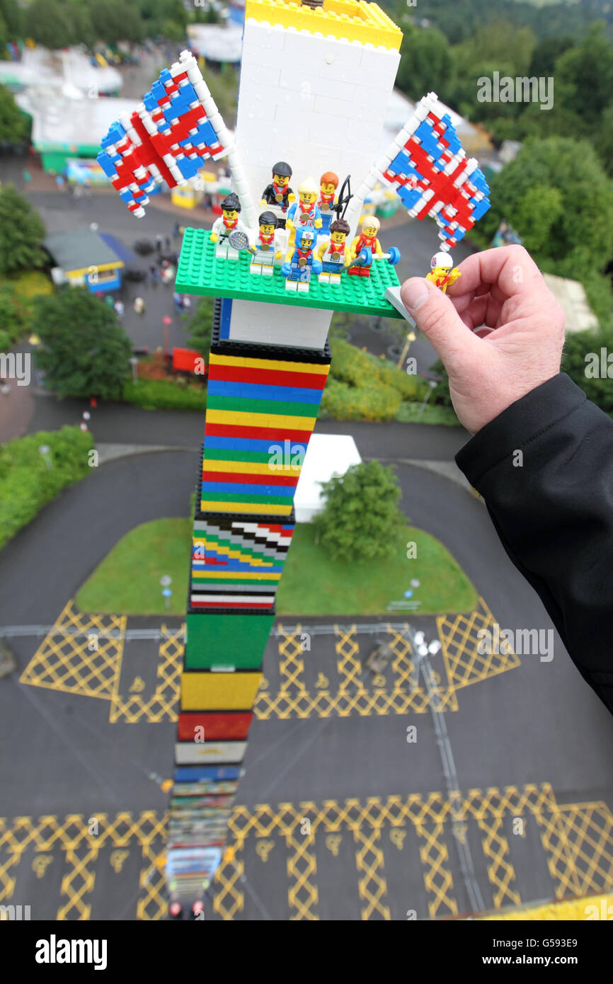 Worlds tallest lego tower legoland windsor resort in berkshire hi-res ...