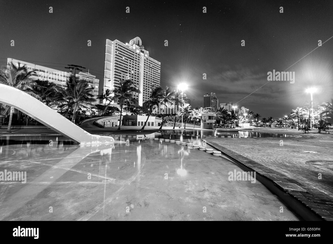 Garden Court hotel and paddling pools on Durban beachfront Stock Photo ...