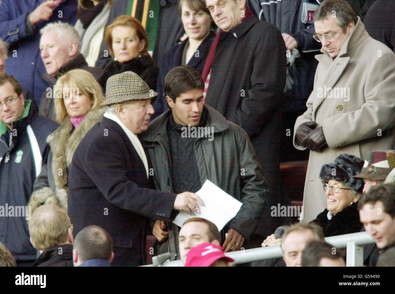 Aston Villa chairman Doug Ellis (wearing hat) shows 9.5million record ...