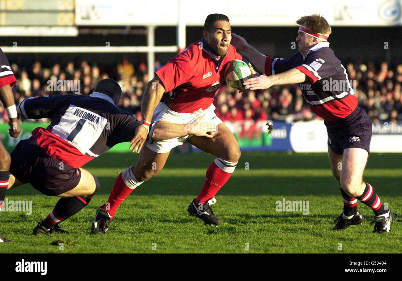 Rugbyu gloucester v lllanelli hi-res stock photography and images - Alamy