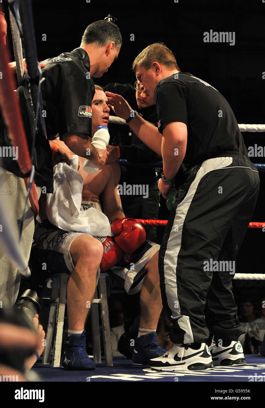 Ricky Hatton in the corner with Sergey Rabchenko during the EBU Light ...