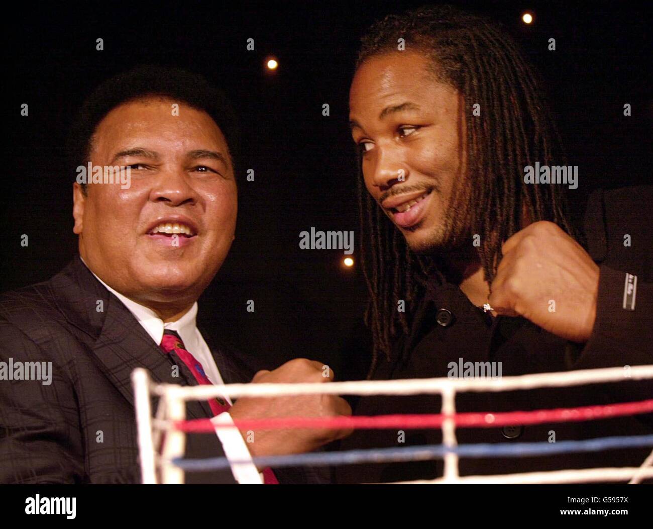 Former Heavyweight Champion Muhammad Ali (left) joins current ...