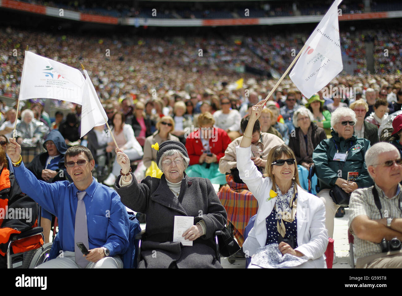 Statio orbis hi-res stock photography and images - Alamy