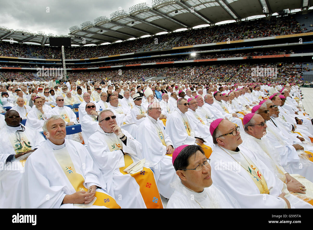 Statio orbis hi-res stock photography and images - Alamy