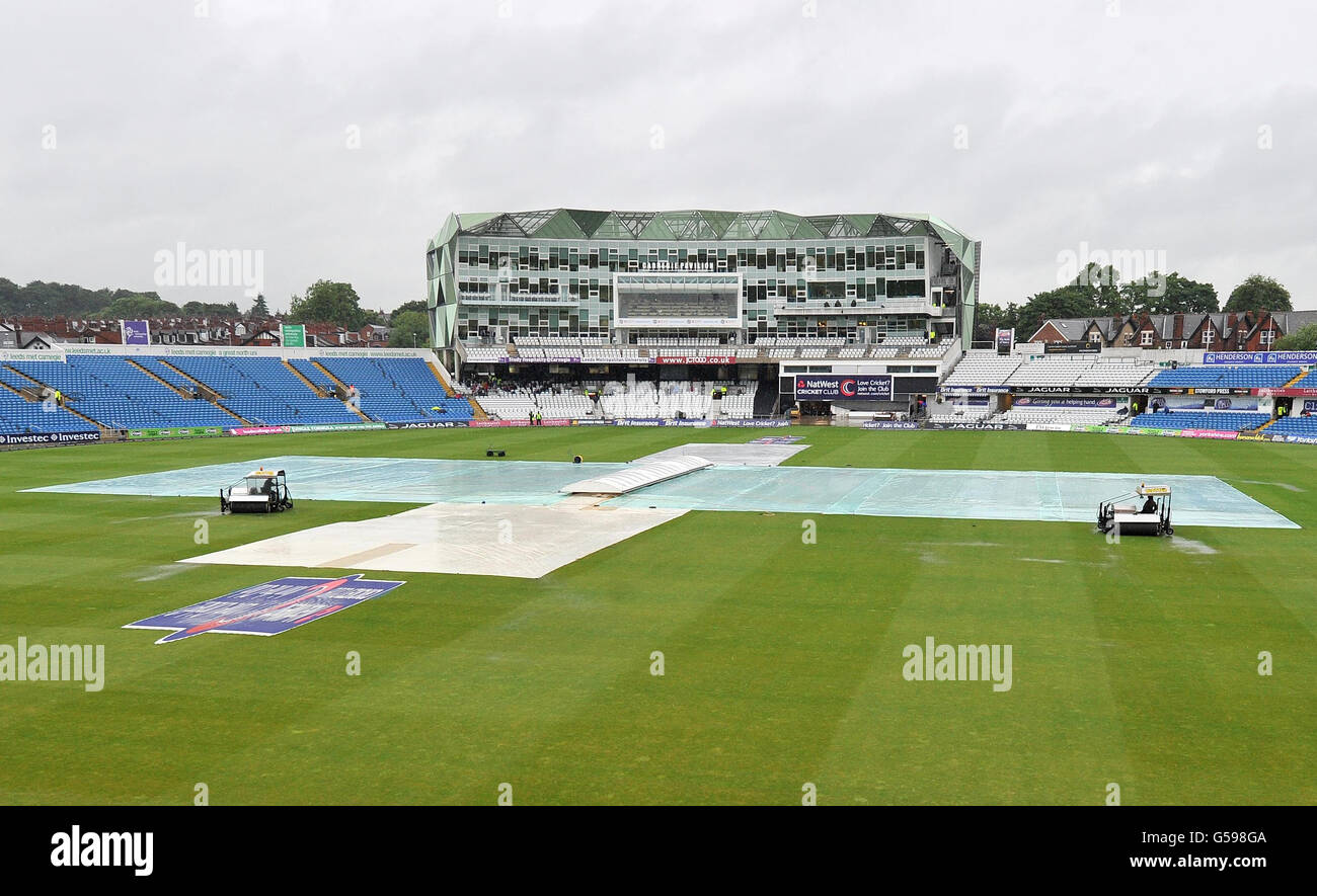 Leeds cricket ground hi-res stock photography and images - Alamy