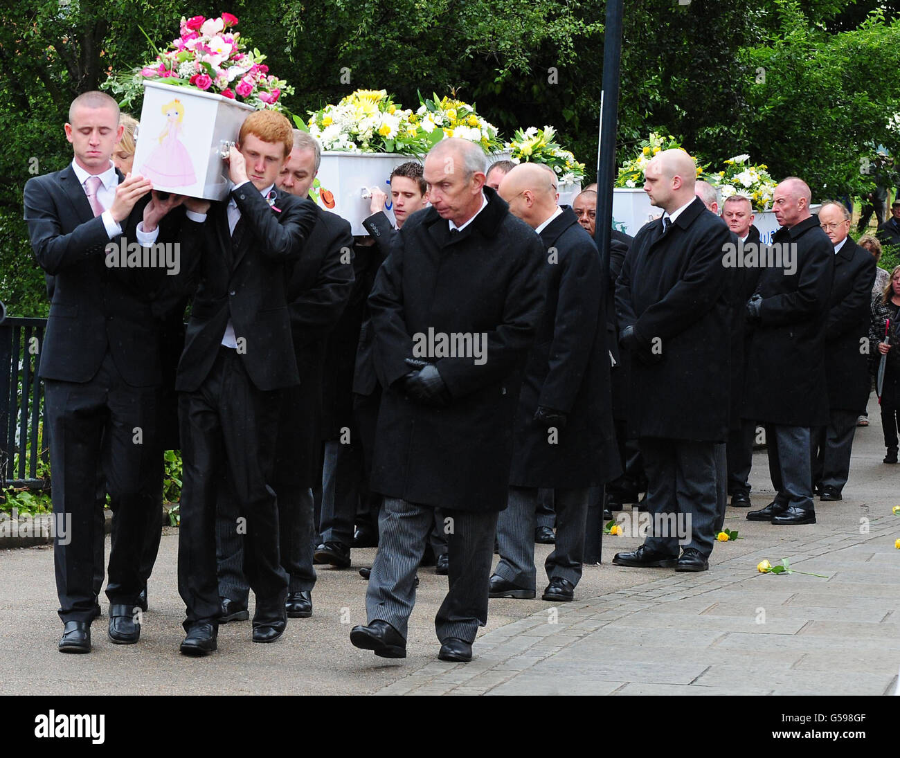 The funeral cortege of the Philpott children arrive at St Mary's RC ...