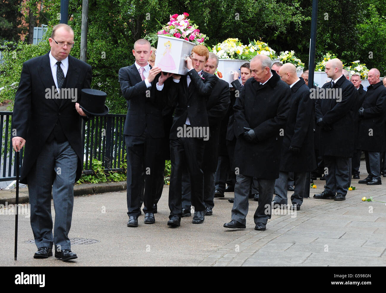 The funeral cortege of the Philpott children arrive at St Mary's RC ...