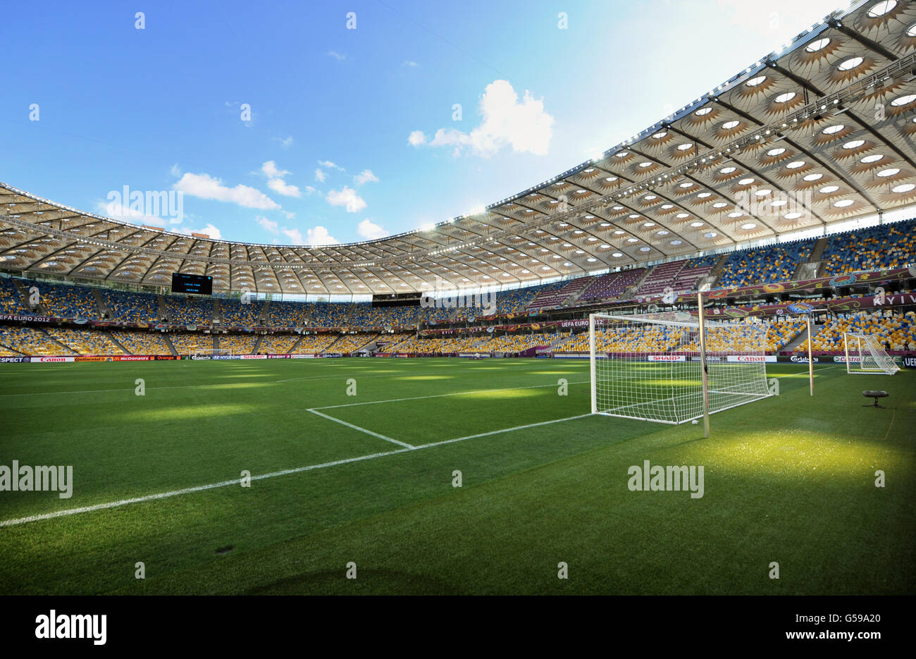 Football pitch italy hi-res stock photography and images - Alamy