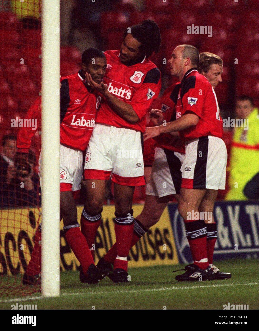 Nottingham forests bryan roy hi-res stock photography and images - Alamy
