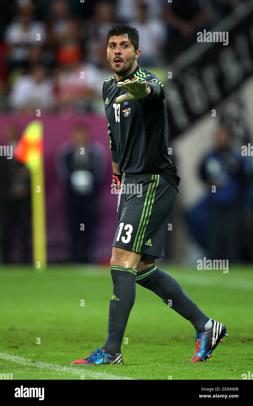 Greece goalkeeper michalis sifakis hi-res stock photography and images ...