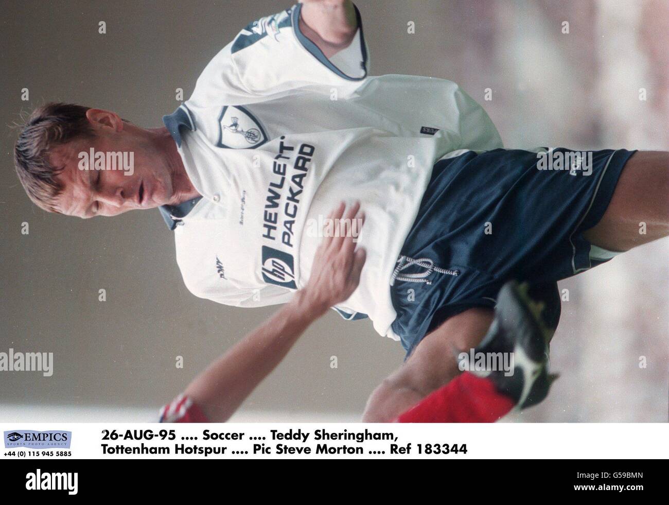 Teddy Sheringham Stock Photos & Teddy Sheringham Stock Images - Alamy