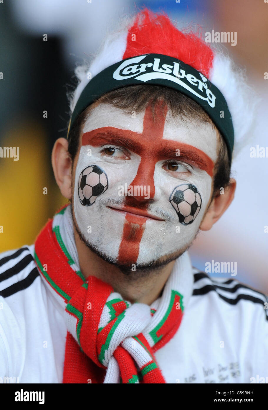 England football fan face paint hi-res stock photography and images - Alamy