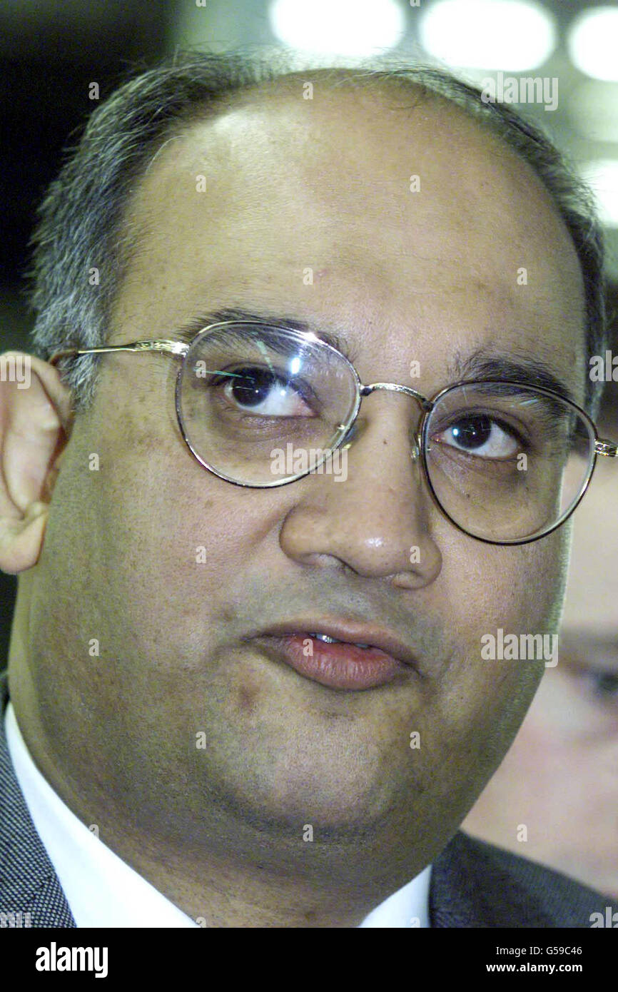 Mr vaz hi-res stock photography and images - Alamy