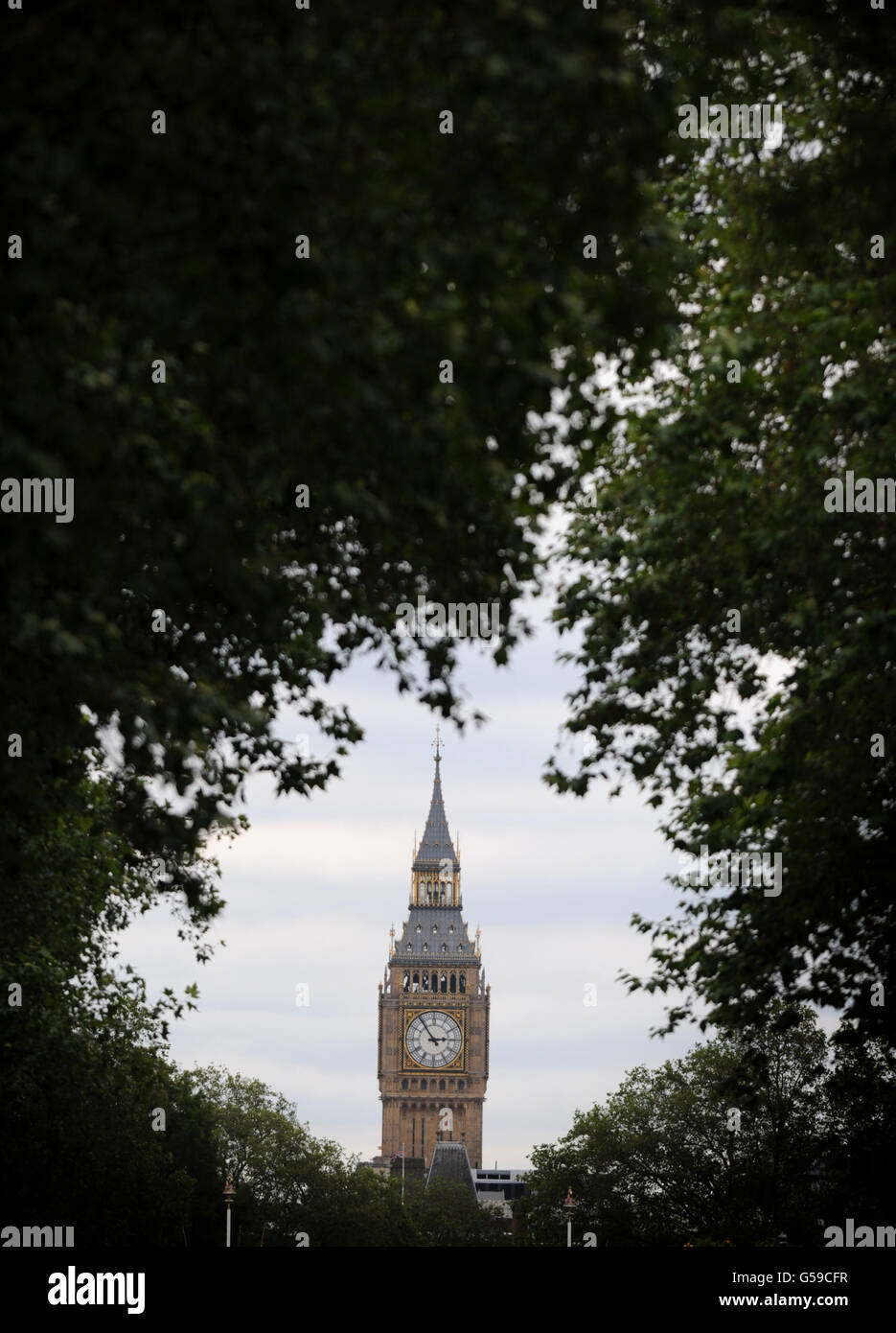 26 story tower hi-res stock photography and images - Alamy