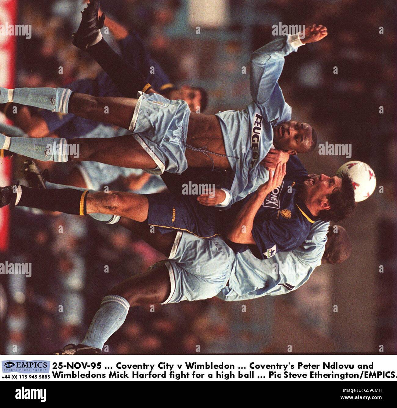 Peter ndlovu coventry hi-res stock photography and images - Alamy