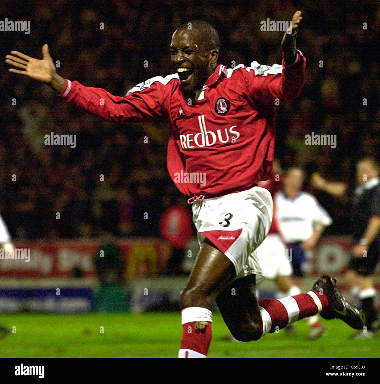 Sport football scoring celebrating arms raised mouth open hi-res stock ...