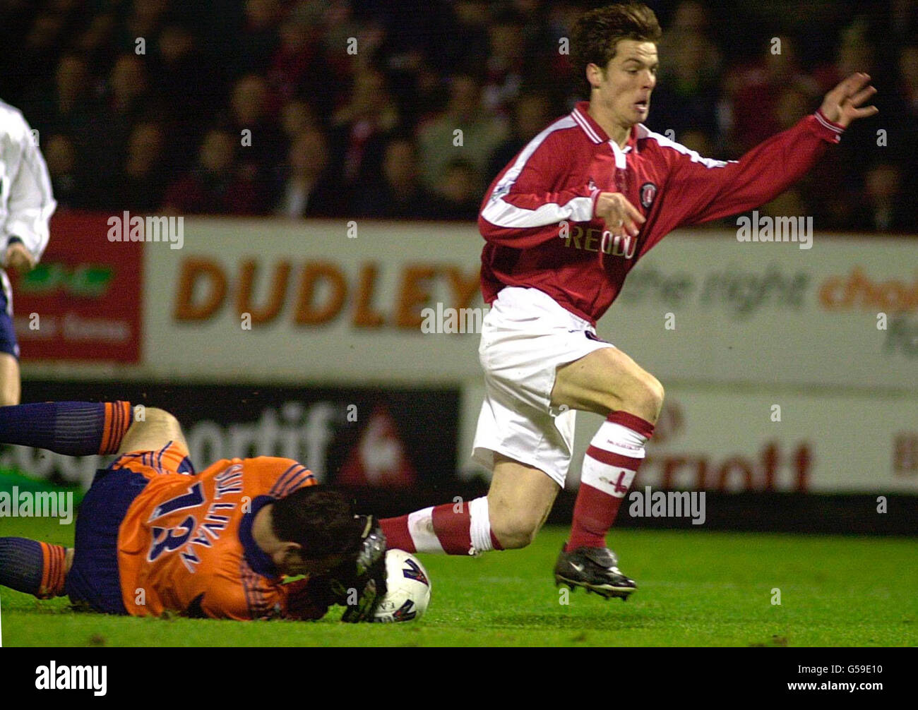 Tottenham hotspurs goalkeeper neil sullivan hi-res stock photography ...