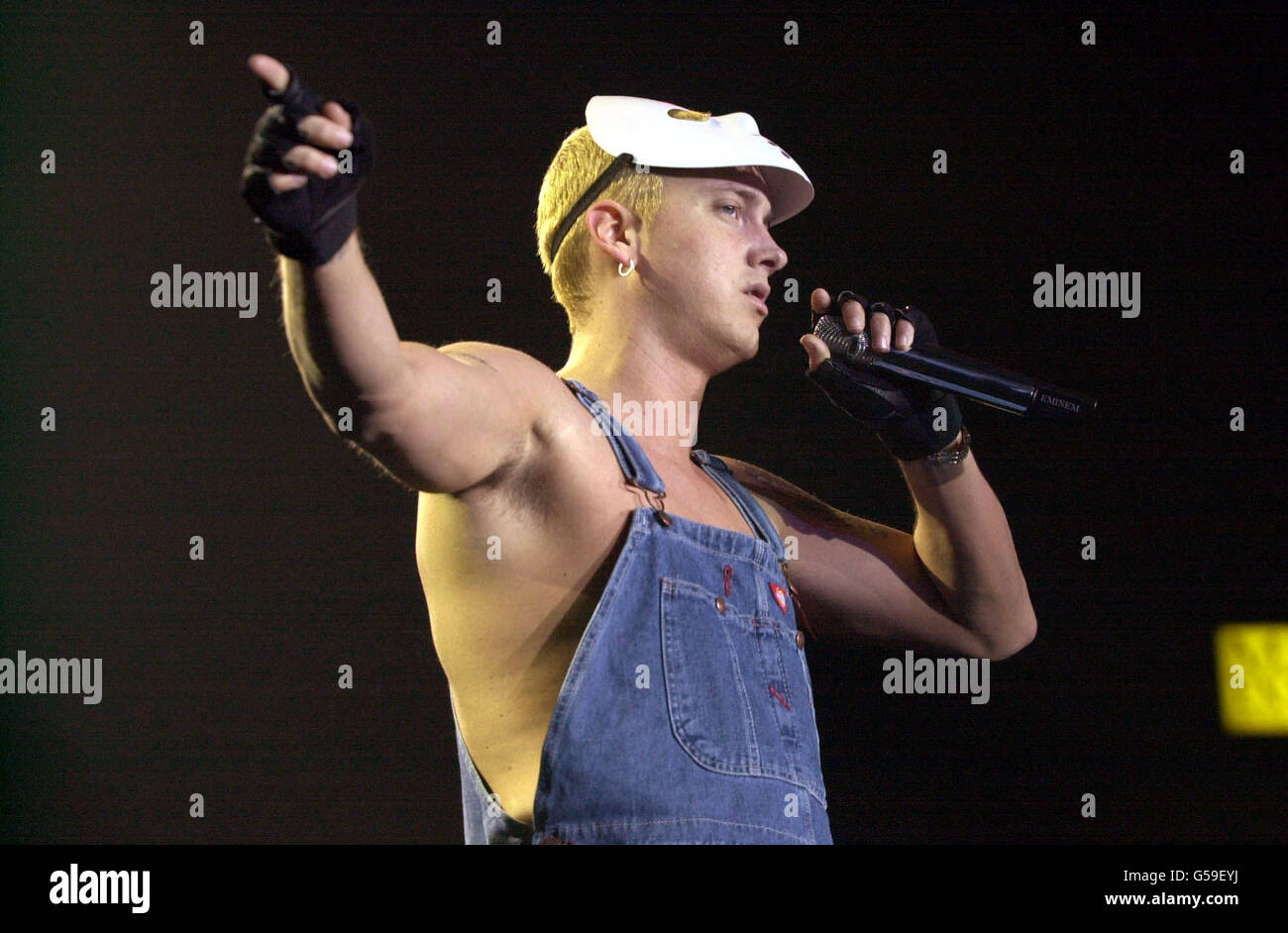 Singing music celebrity microphone mask dungarees tattoo gloves hi-res ...