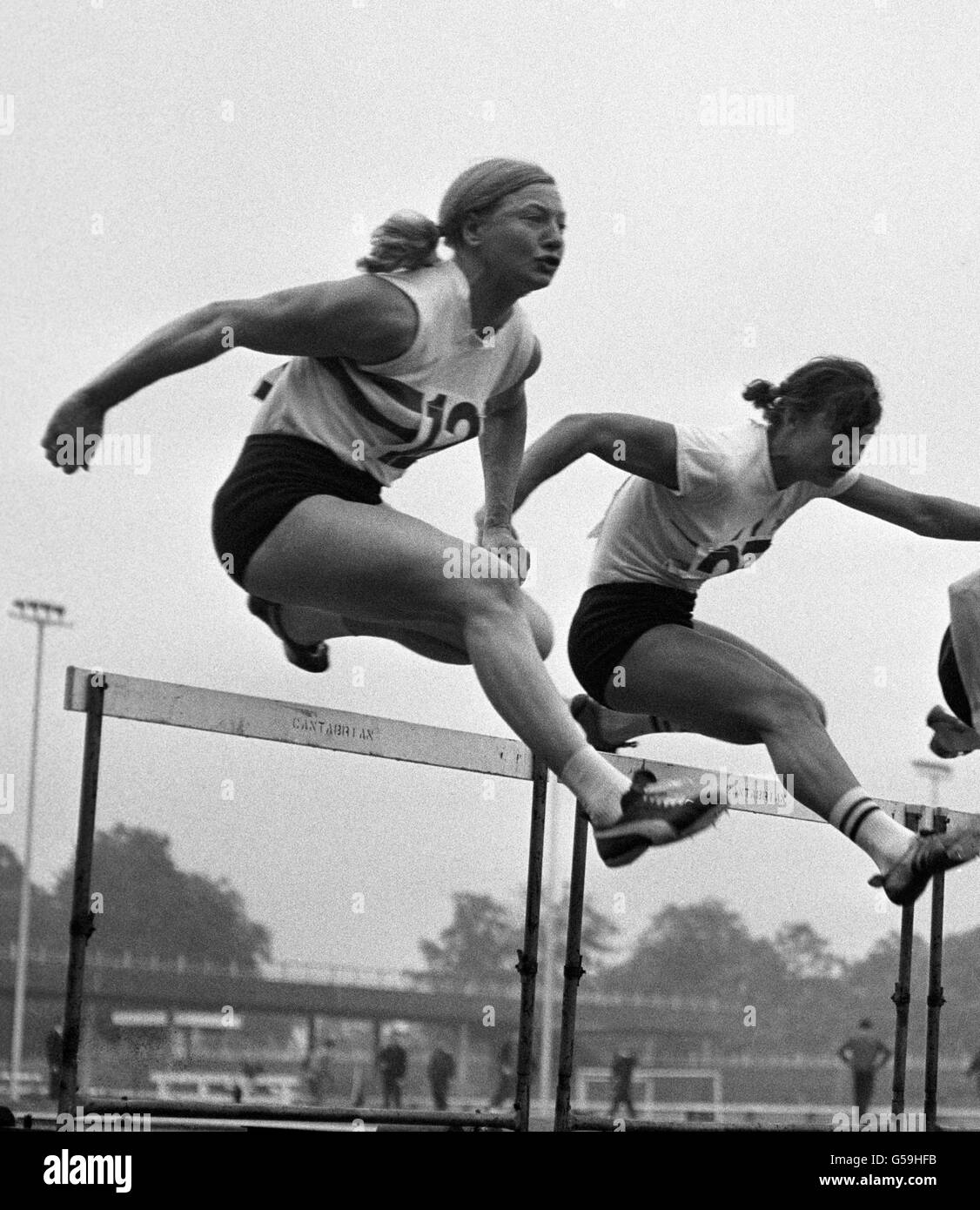 Womens pentathlon Black and White Stock Photos & Images - Alamy