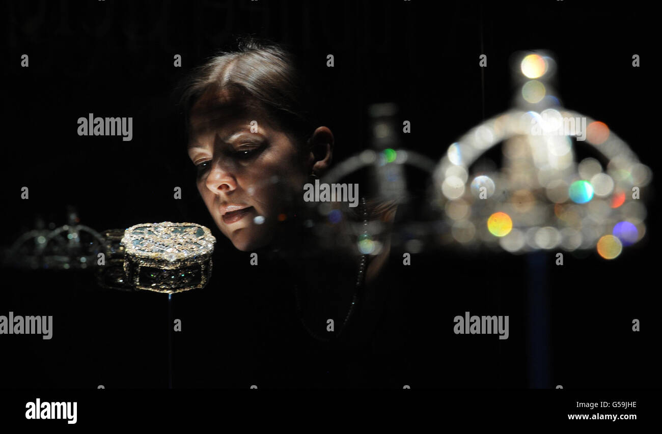 Royal diamonds on display Stock Photo - Alamy