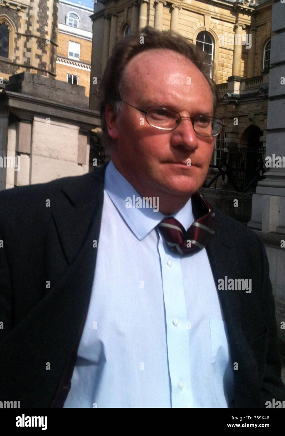 Bruce Roth court case Stock Photo - Alamy