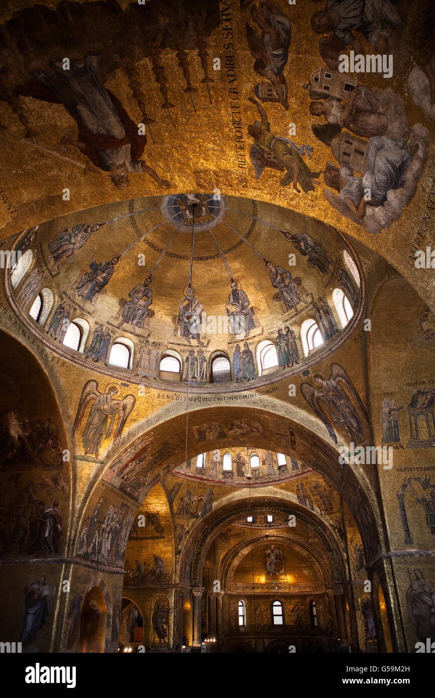 Interior view of basilica of san marco hi-res stock photography and ...