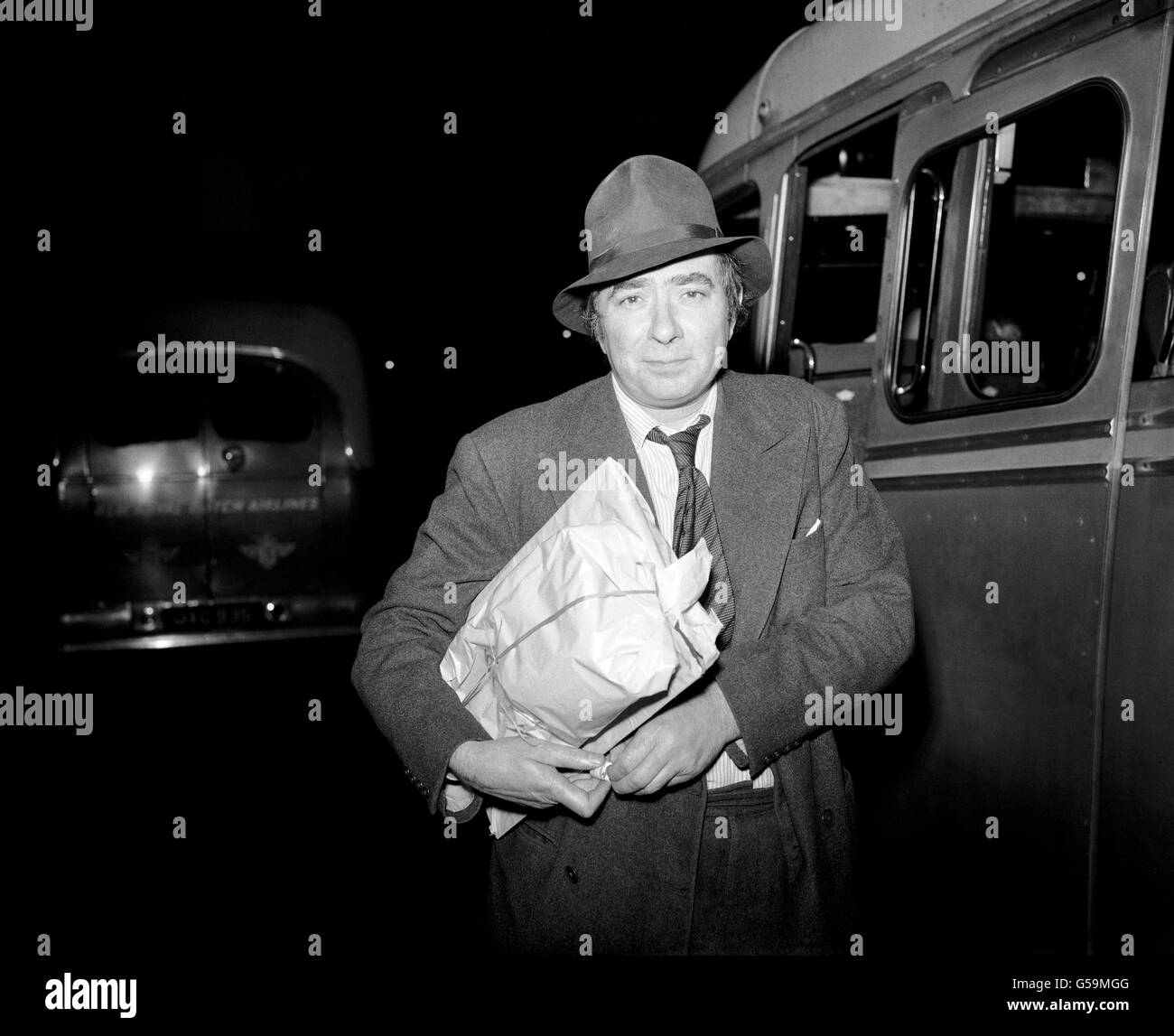 Actor robert newton Black and White Stock Photos & Images - Alamy