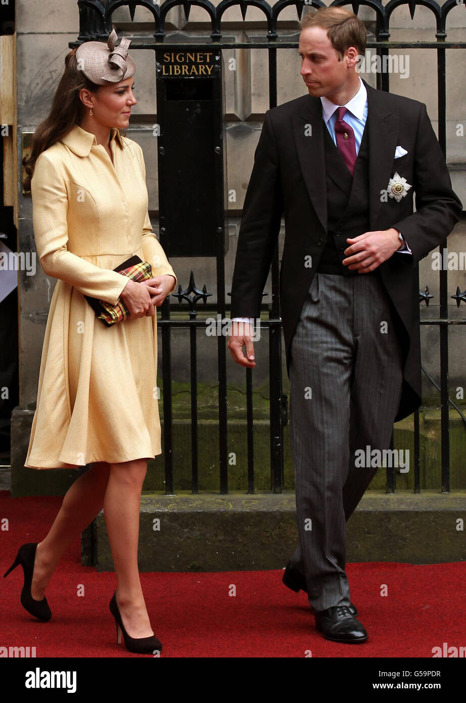 The Duke and Duchess of Cambridge leave the Signet Library after ...