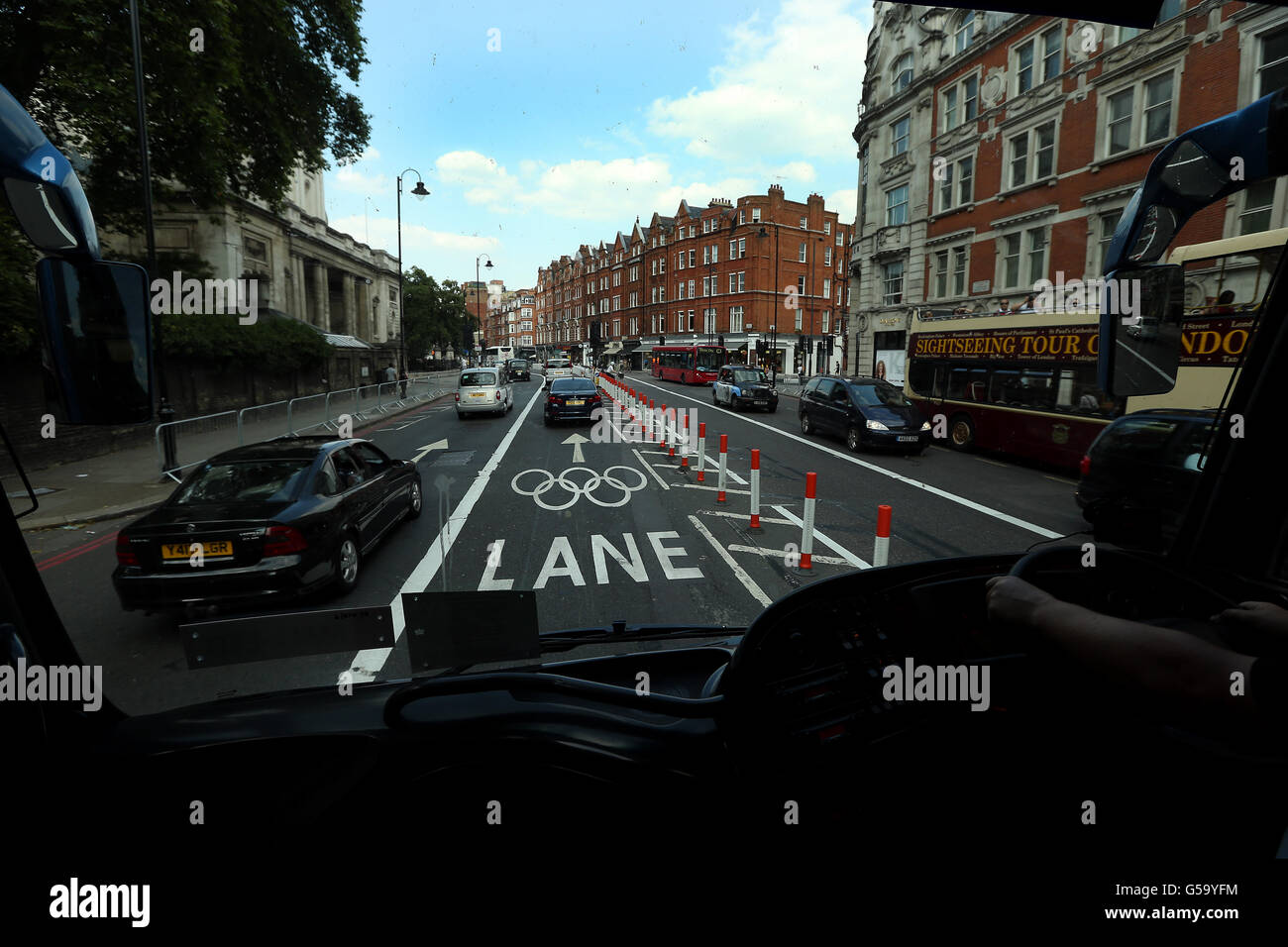 Venues on london hi-res stock photography and images - Alamy