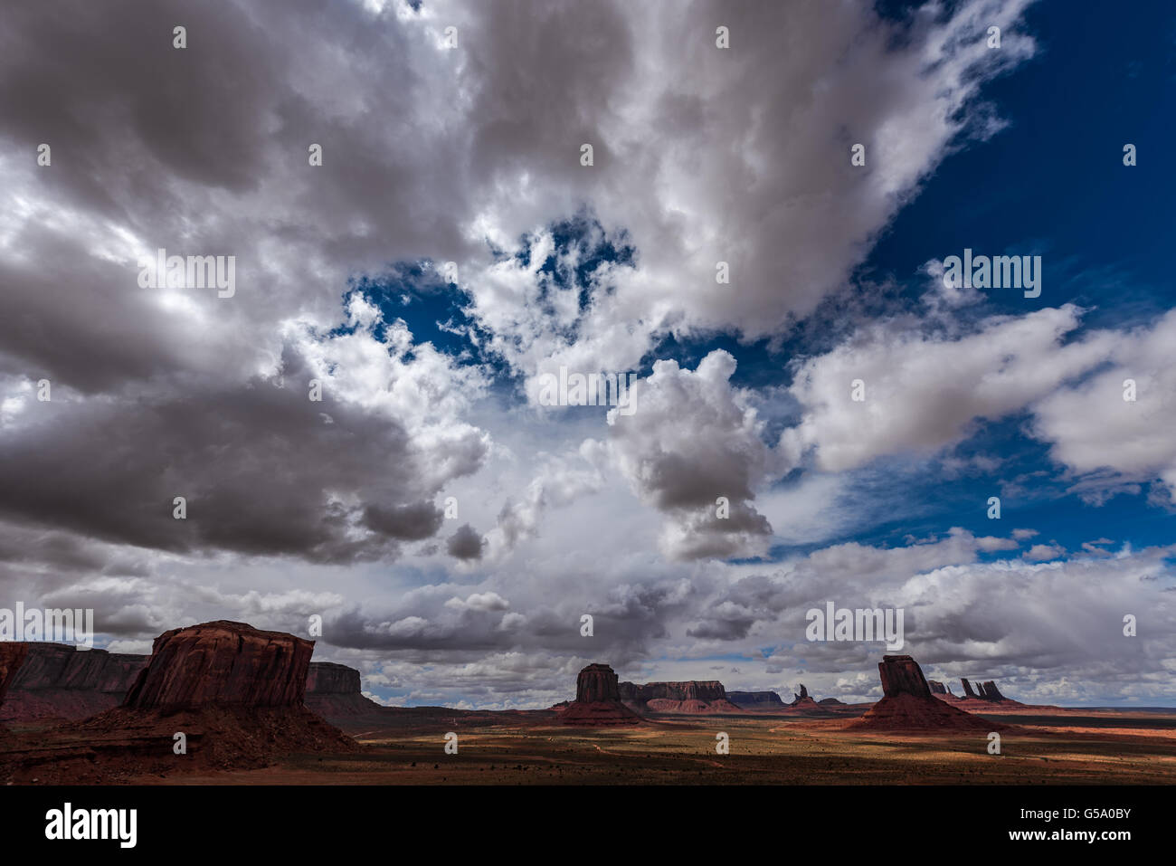 Artist overlook hi-res stock photography and images - Alamy