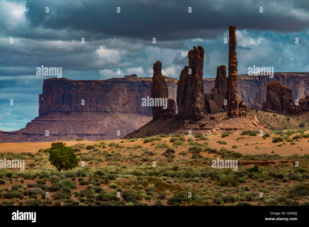 Spire sandstone pillar geology hi-res stock photography and images - Alamy