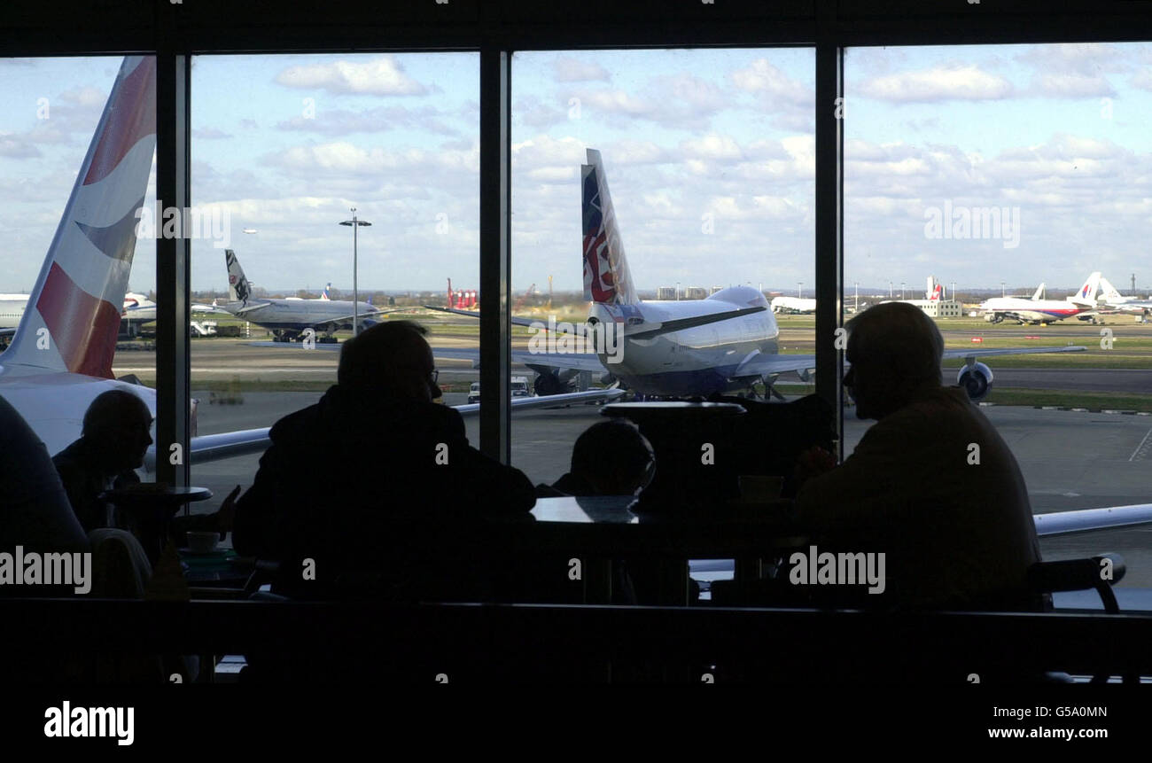 British Airways planes outside the window of Heathrow Airport's ...